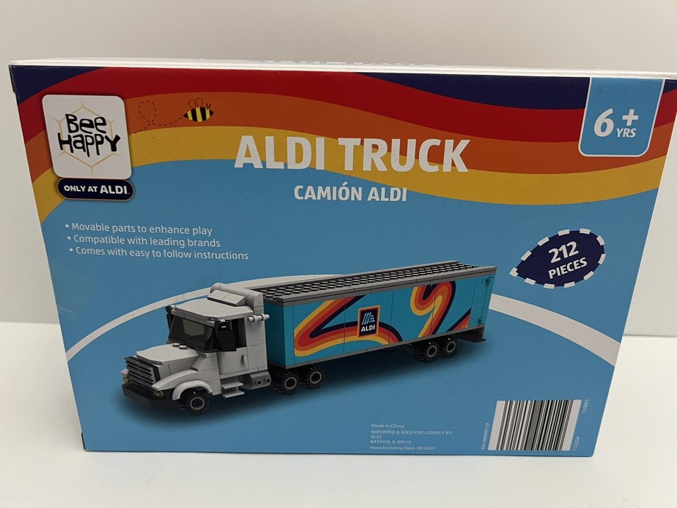 Aldi Truck Bricks & Aldi Store Building Set 212 pieces each Set. Lot of ...