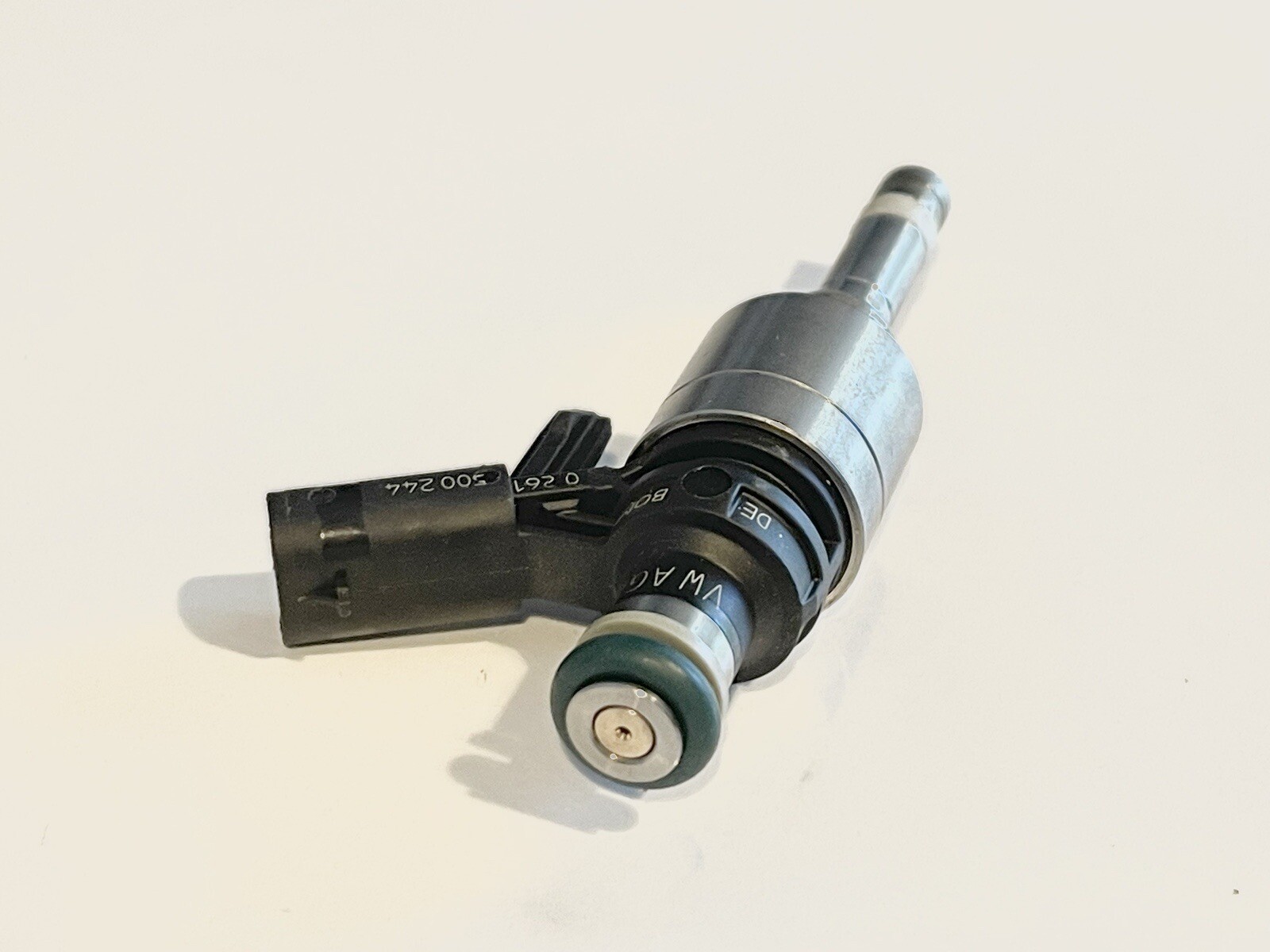 New Genuine OEM Audi VW Skoda Seat Fuel Injector 06L906036D 06L906036K ...