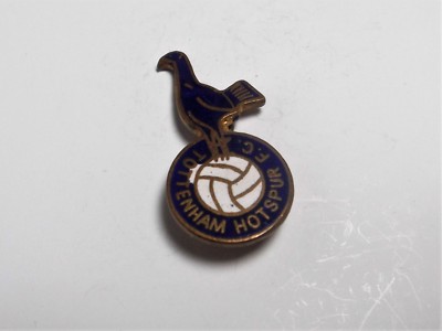 TOTTENHAM HOTSPUR FC - VINTAGE ENAMEL CREST BADGE - P&G SPORTS. | eBay UK