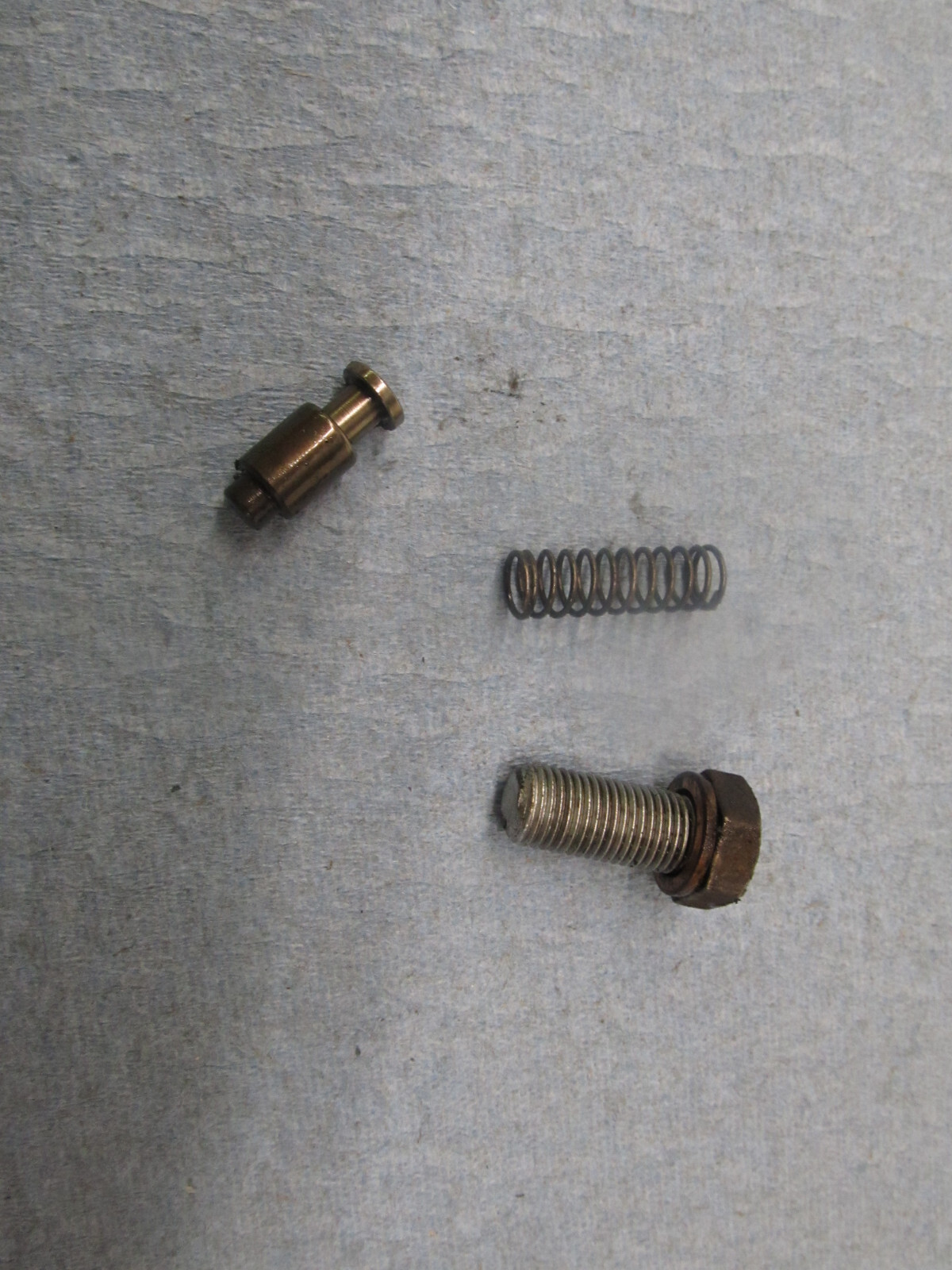 John Deere 316 Tractor Onan B43M 16HP Engine Oil Pressure Spring Bypass ...