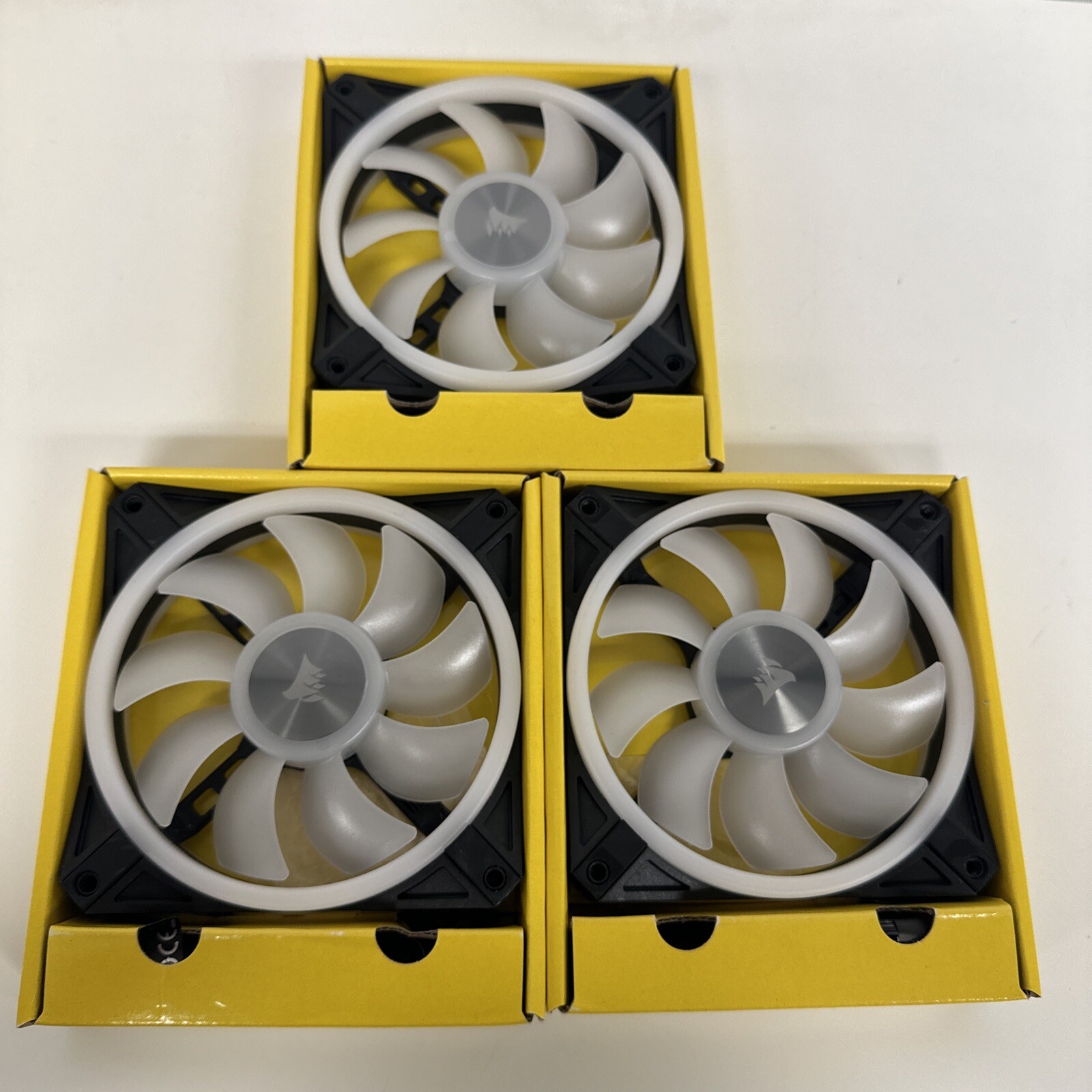 Corsair iCUE QL120 RGB 120mm PWM Fan 3 Pack w Lighting Node Core (FREE ...