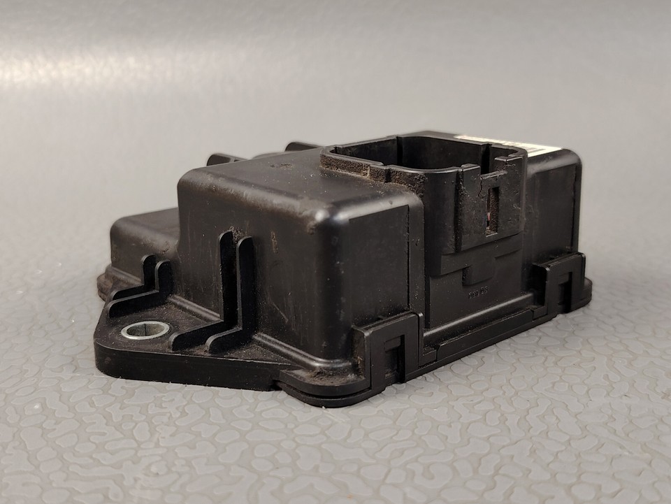 Isuzu NPR NQR 4HK1 Turbo Control Module Unit Relay 8980771182 | Male ...