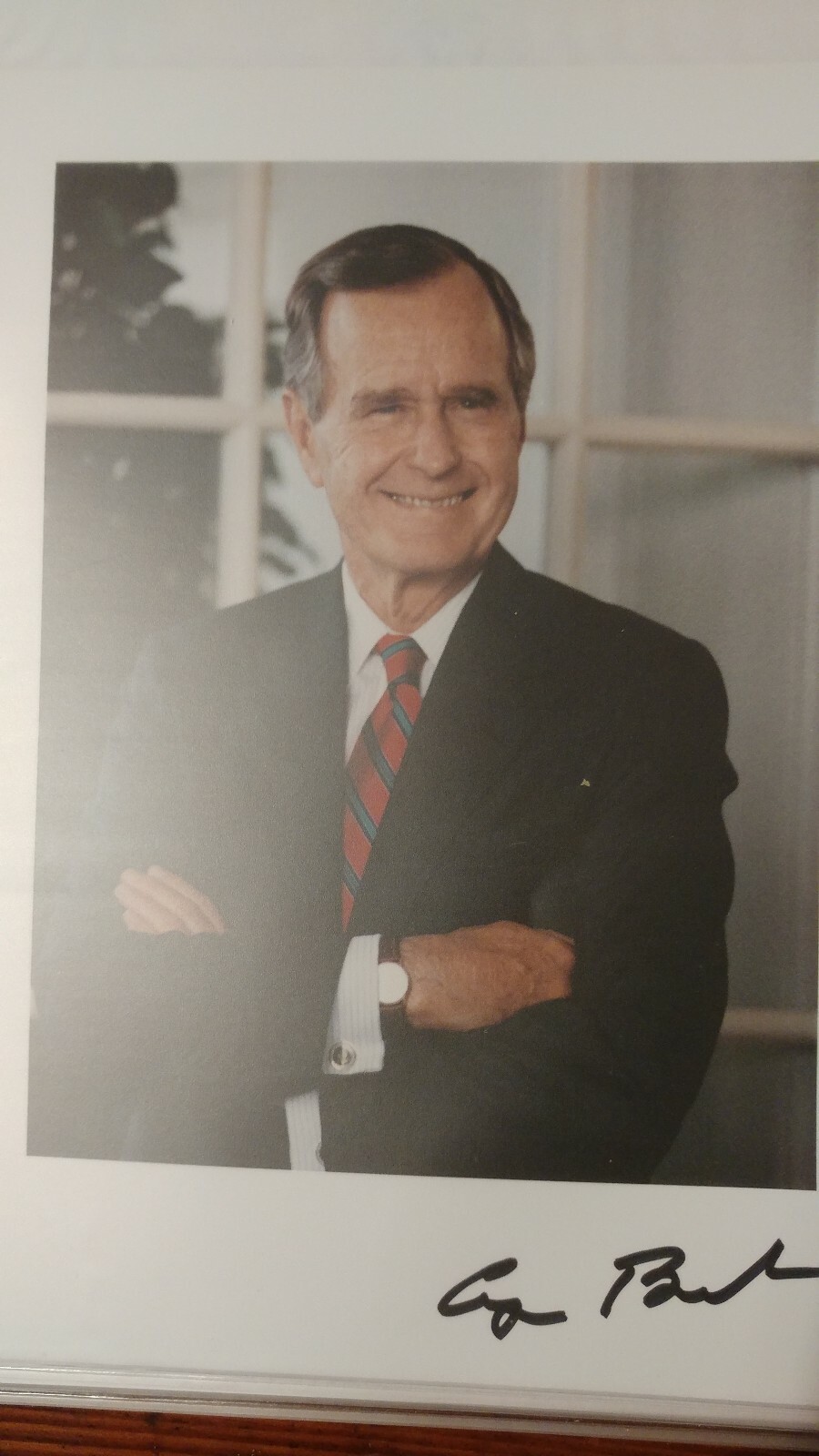 GEORGE BUSH HAND SIGNED 8x10 PHOTO FORMER US PRESIDENT. | eBay