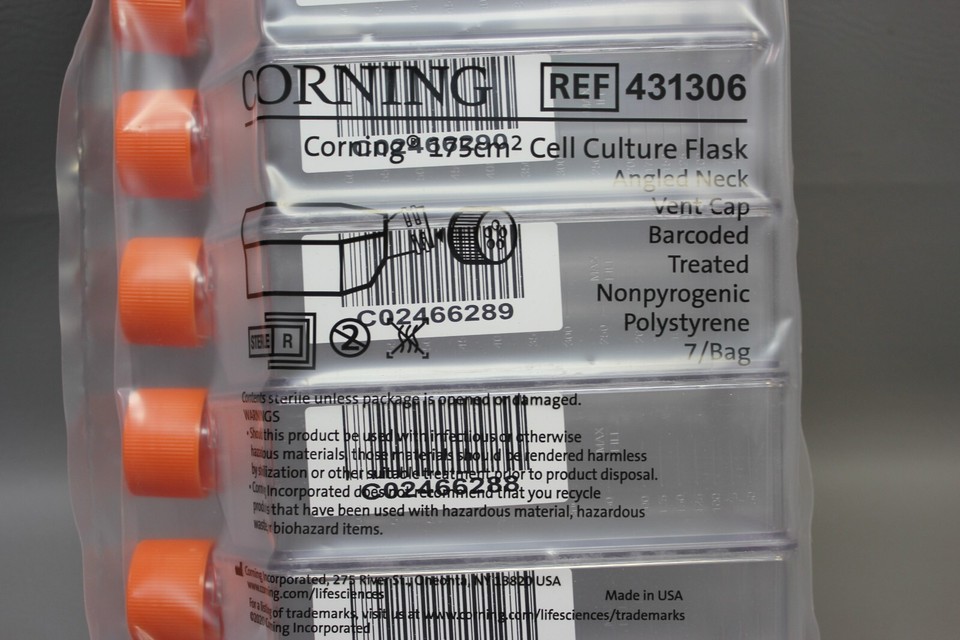 LOT OF 35 Corning 431306 175cm² Angled Neck Cell Culture Flask with ...