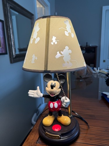 Vintage Disney Mickey Mouse Animated Talking Table Lamp Light w/ Shade ...