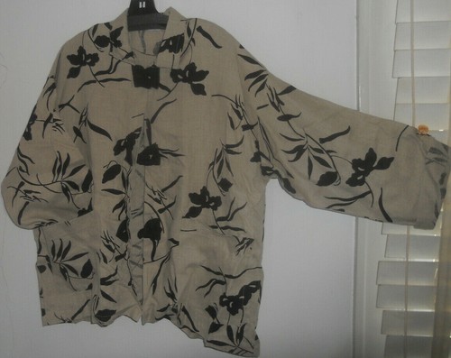 Louis Simon for La Libellule Art to Wear Beige/Black Floral Linen Boxy ...