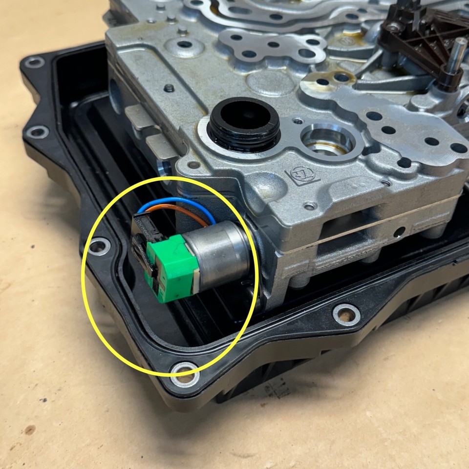 12-16 BMW F30 F10 328i 528i A/T TRANSMISSION VALVE BODY MECHATRONIC OEM ...