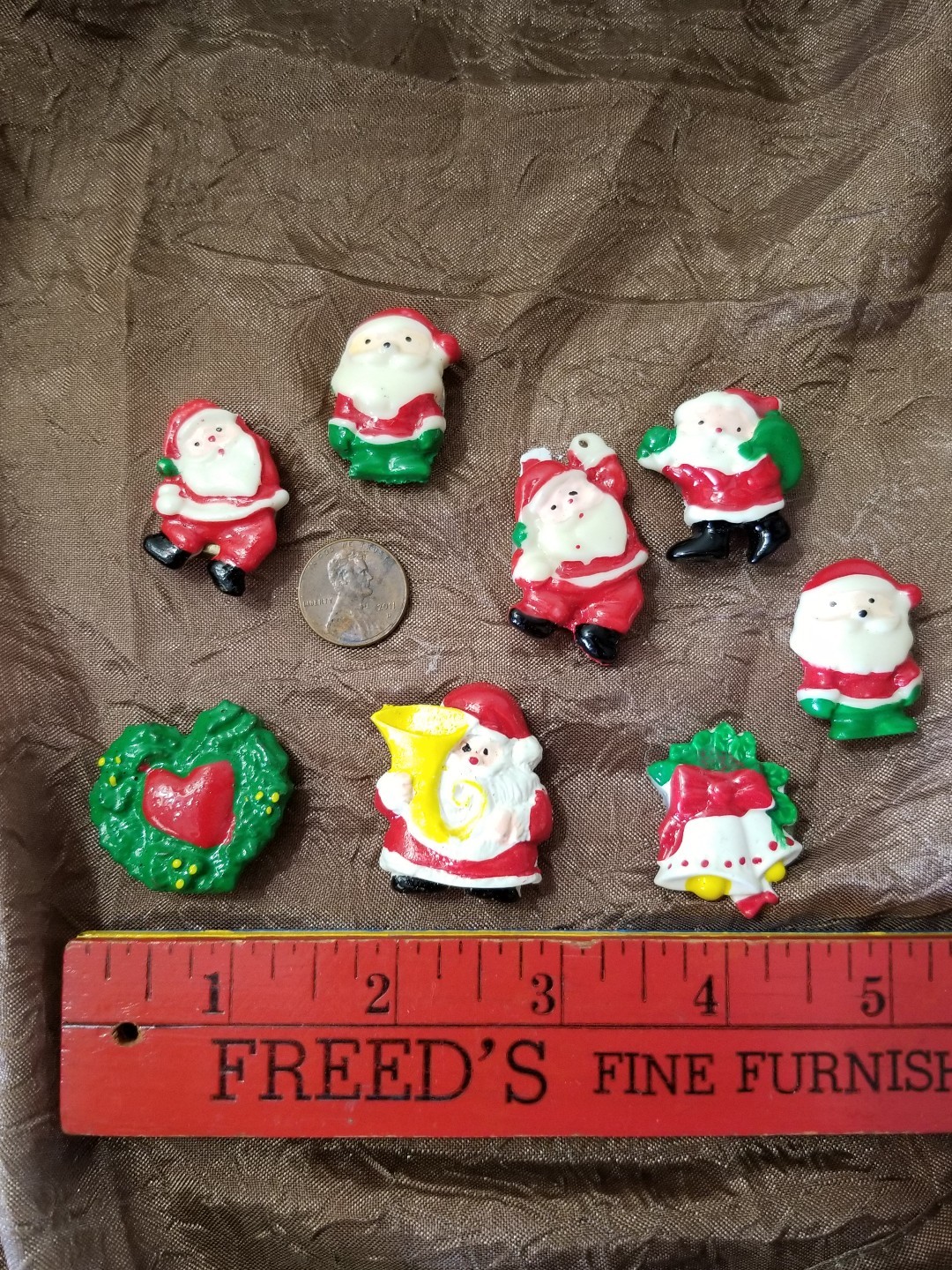 Vintage Santa Claus Christmas Button Covers Lot of 8 wreath Bells St ...