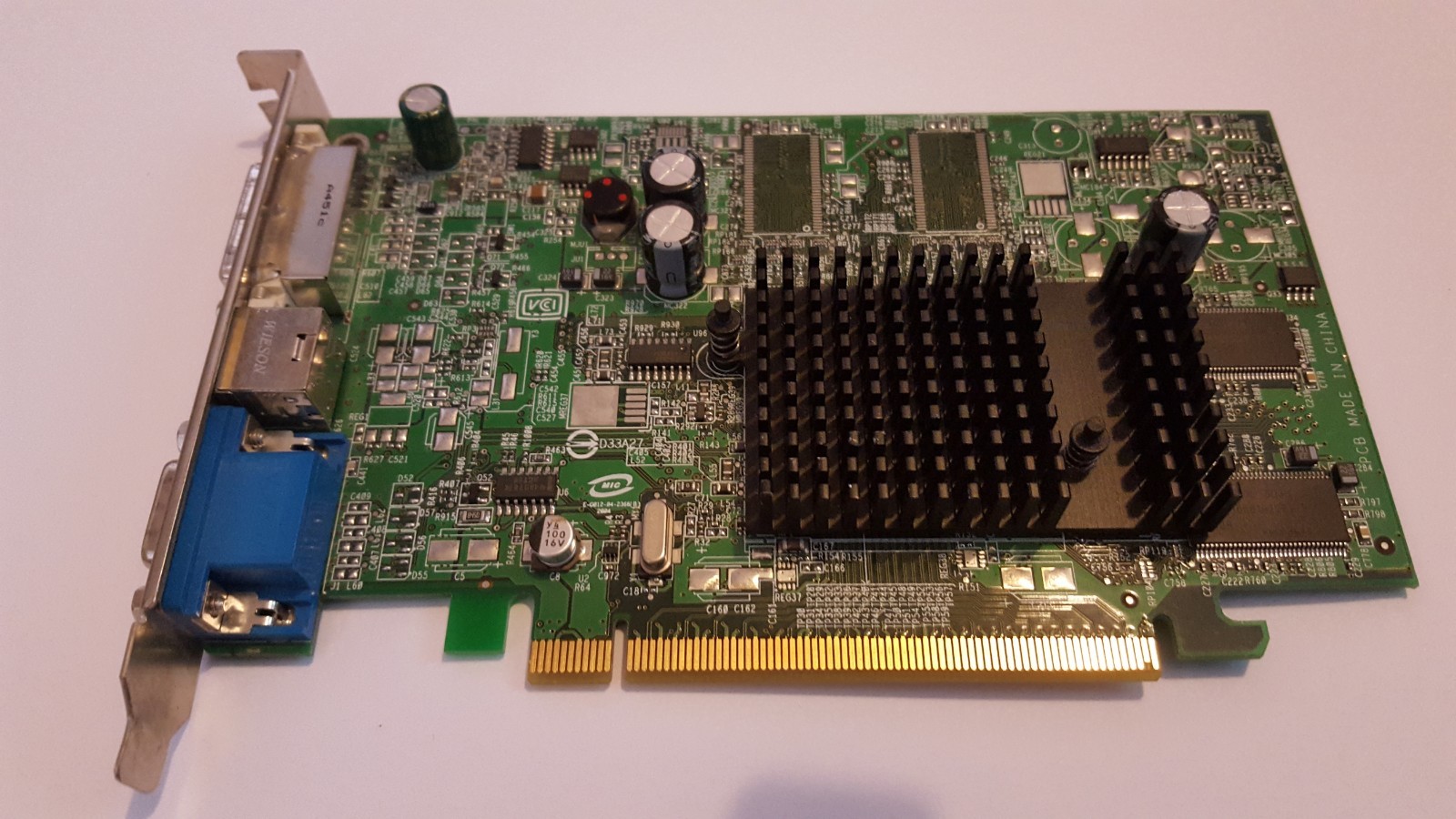 ATI X300 HP 102a3340600 000003 DVI VGA W/tv PCIe 128m Graphics Card for ...