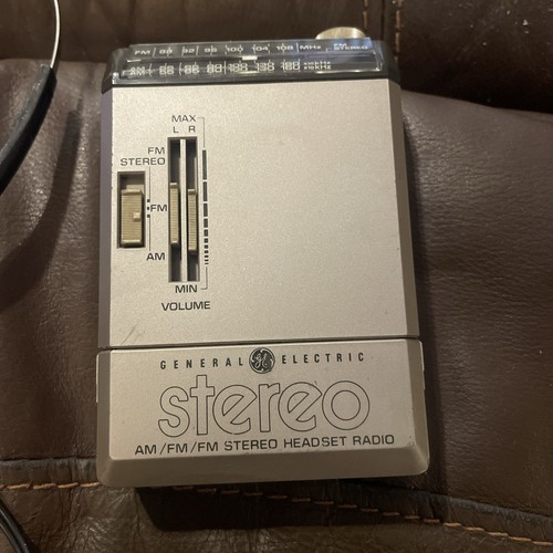 Vintage General Electric AM/FM Stereo Headset Radio GE 7-1000A TESTED ...