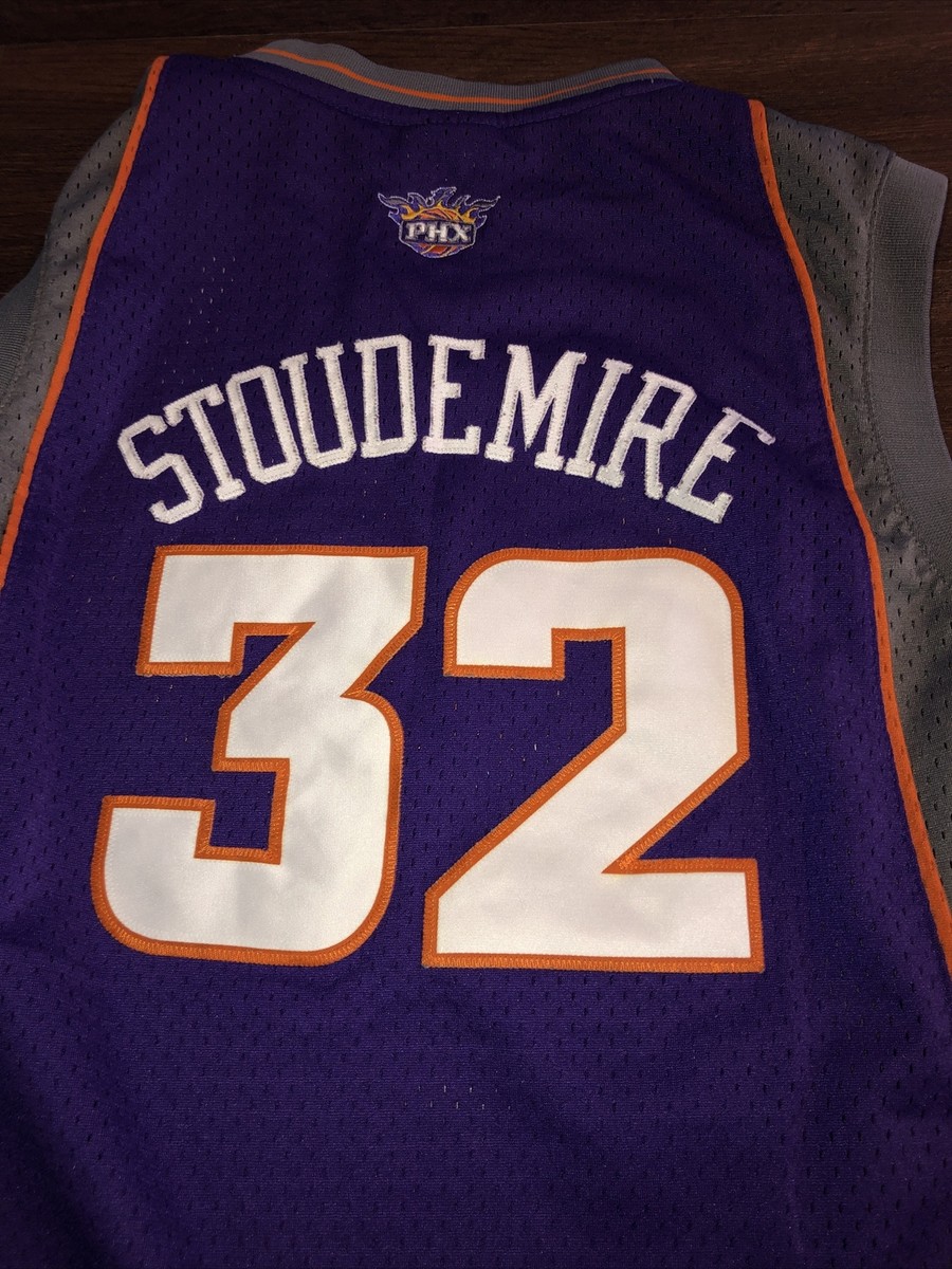 Amare Stoudemire Suns 32