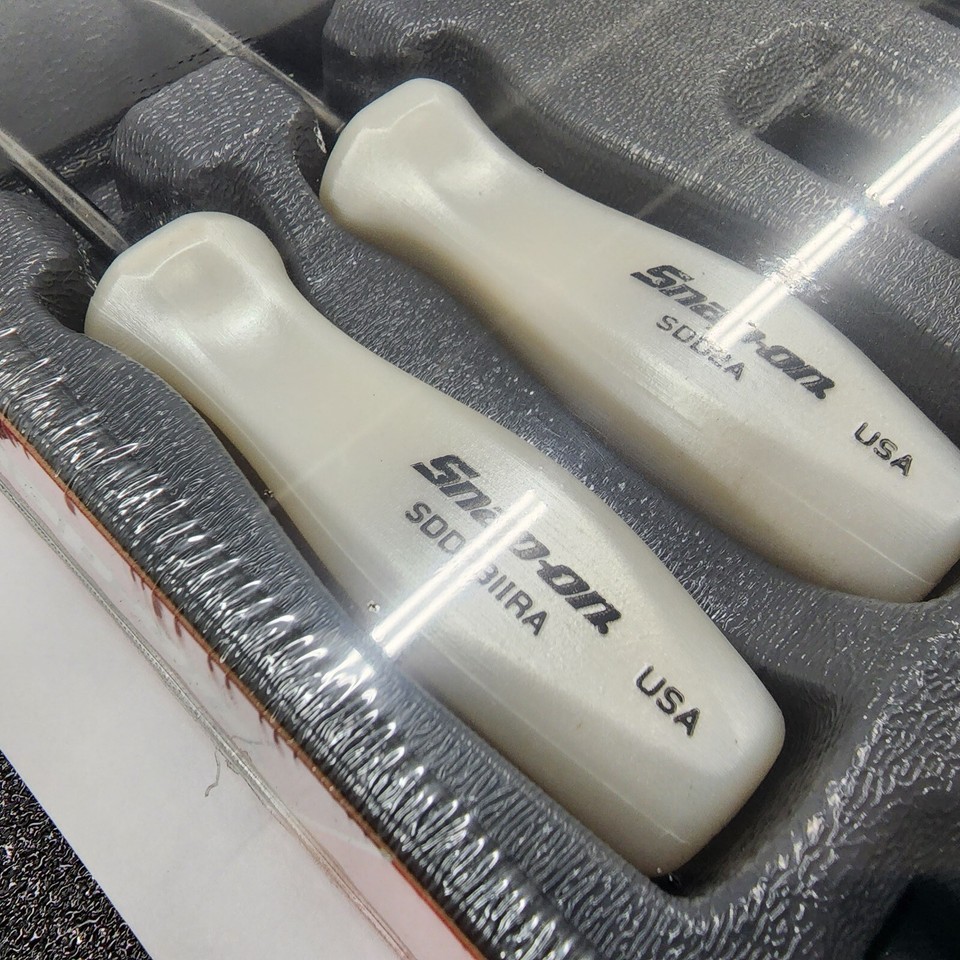 Snap-on Tools USA NEW 7pc PEARL WHITE Combination Screwdriver Set ...