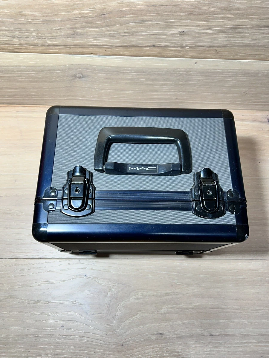 Mac Professional Makeup Case | Saubhaya Makeup