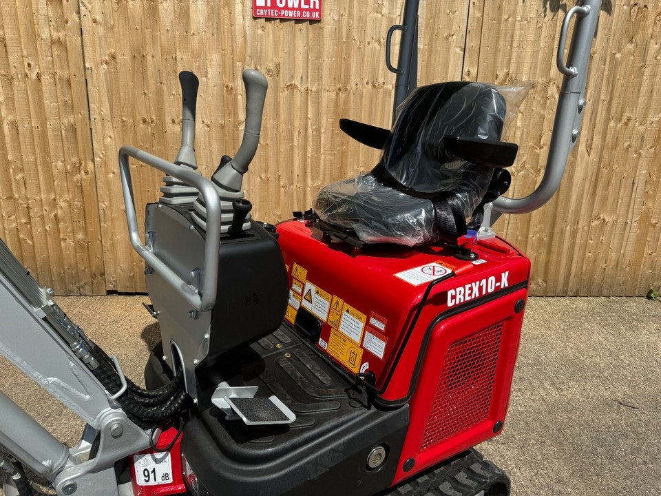 Crytec 1 Tonne Mini Excavator | Koop Diesel Engine | 10HP 7.6KW Power ...