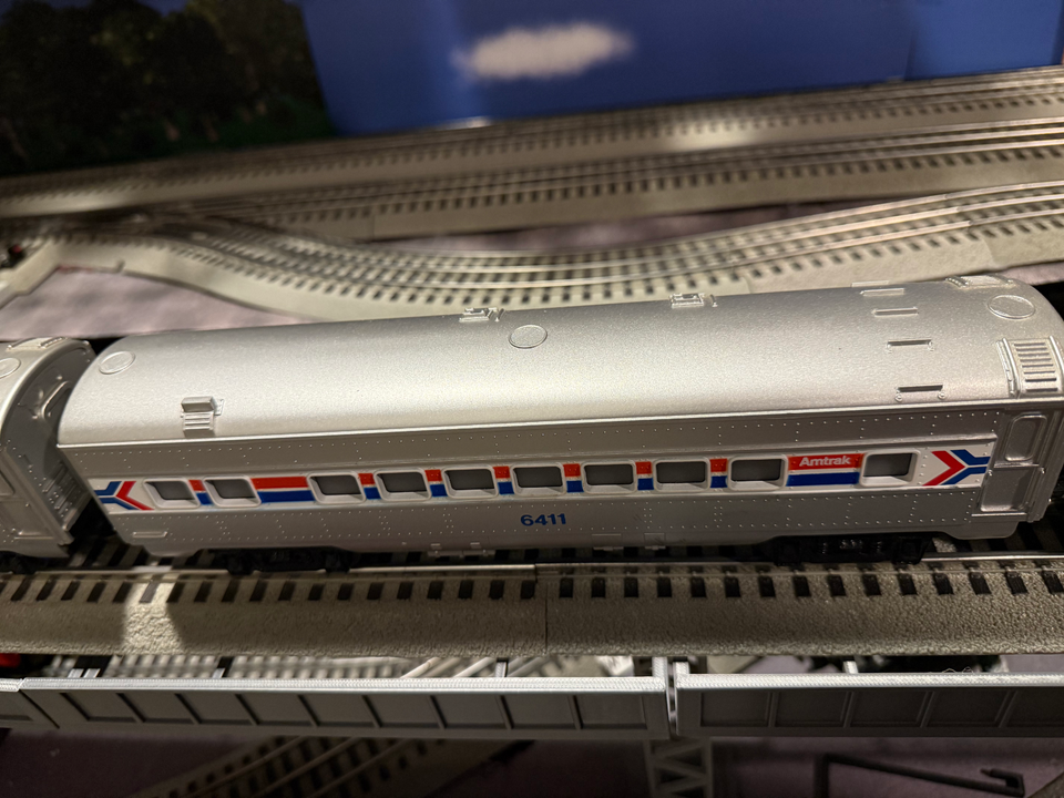 Lot of Four Lionel Amtrak Streamliner Passenger Cars | eBay