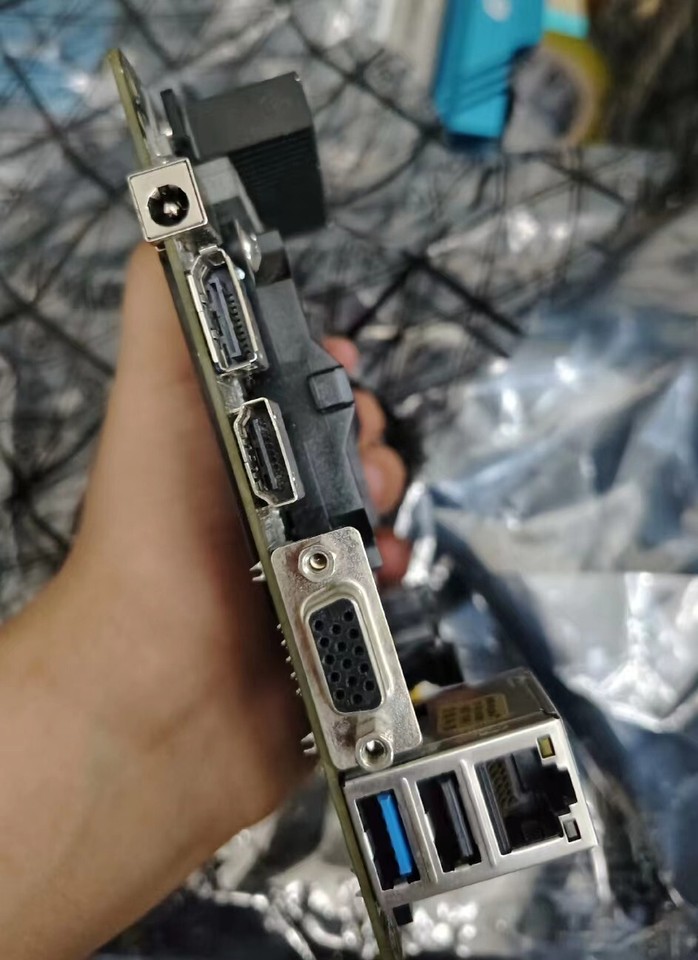 ASRock DESKMINI A300 A300M-STX Motherboard AMD A300 mini-itx AM4 DDR4 ...