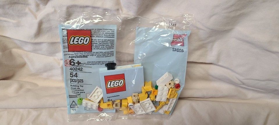 LEGO Promotional: Baby Chick (40242) 673419265898| eBay