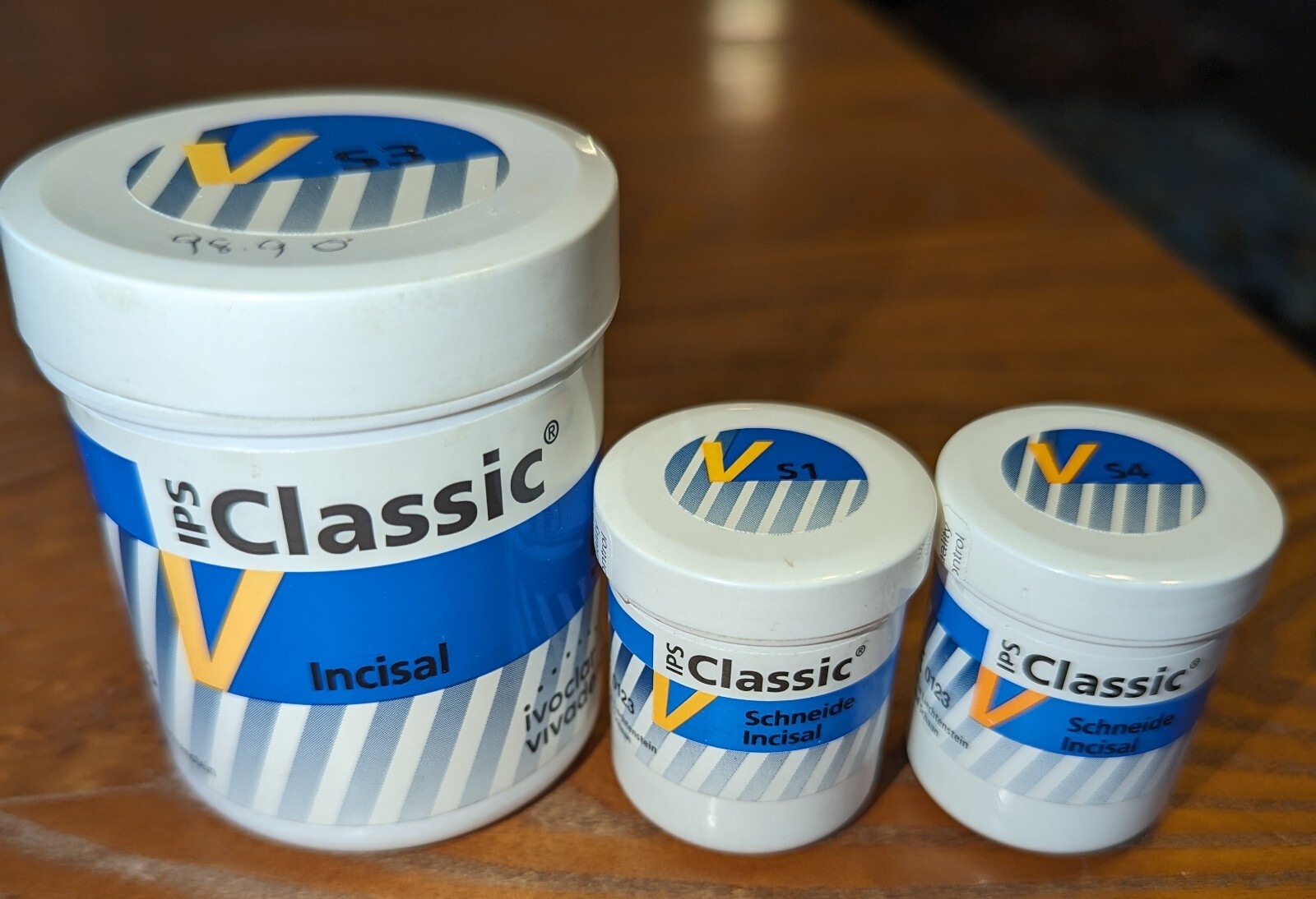 Ivoclar IPS Classic Laboratory Dental Porcelain Ceramic Powder Dentin ...