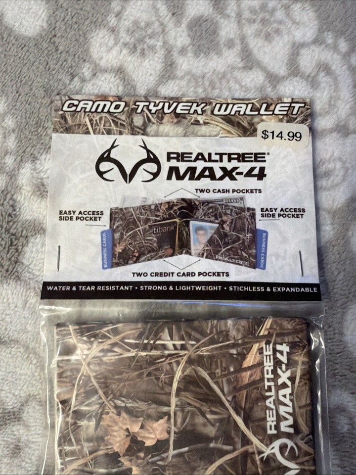 RealTree MAX-4 Camo Outdoor Tyvek Paper Wallet Slim Mens Bifold Wallet ...