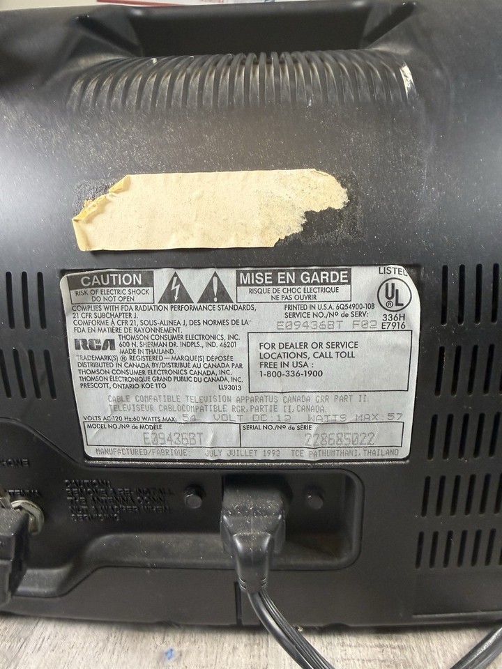 RCA Colortrak Space Saver 9" Color CRT Television E09436BT With NO ...