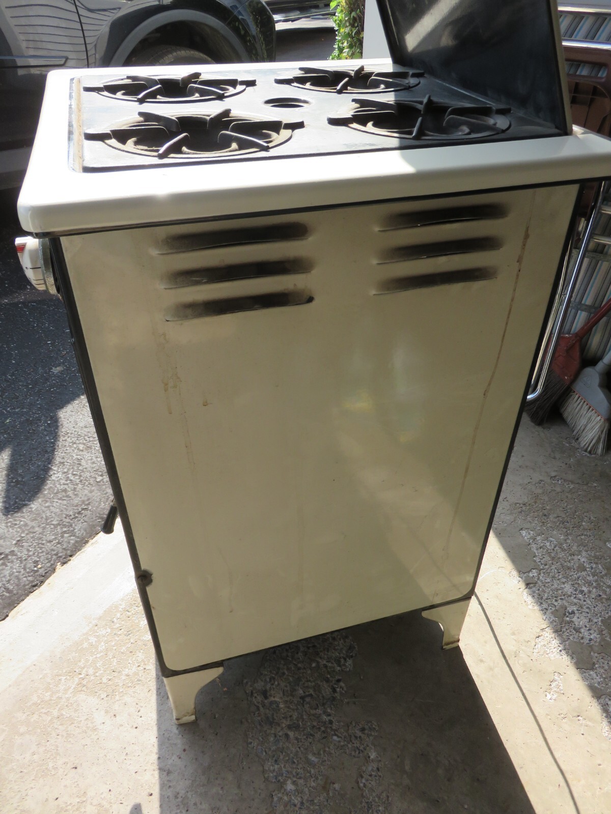 Vintage 1950's Sunray Gas Camper Stove / Oven 23" 4 Burners & Drawer | eBay