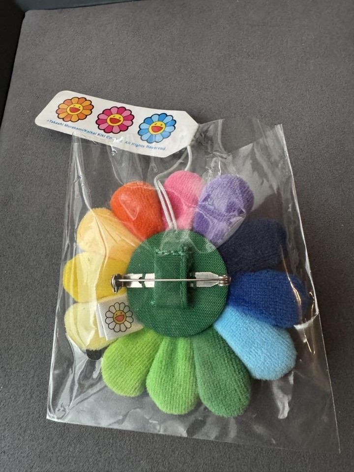 MURAKAMI TAKASHI KAILAI KIKI FLOWER SHAPED KEYCHAIN | eBay