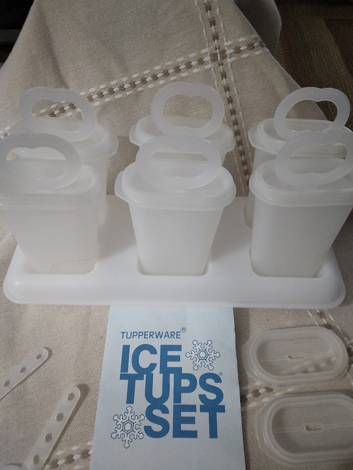 TUPPERWARE Vintage ICE TUPS Ice Pops (Tray, 6 Tups, 8 Rings, 8 Seals ...