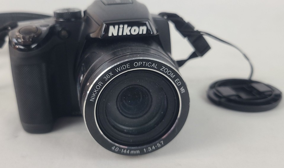 Nikon COOLPIX P500 12.1 MP Digital Camera With 36X Optical Zoom & Full ...