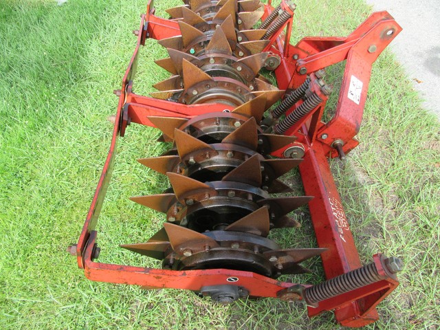 Toro 687 78" Lawn Core Turf Aerator Slicer Plugger Model 44860 for sale ...