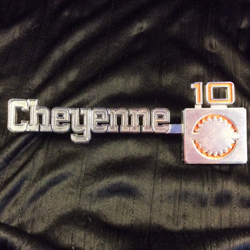 Chevy Cheyenne 10 Emblem 1975-1980 Chevy Pickup Trucks GM | eBay