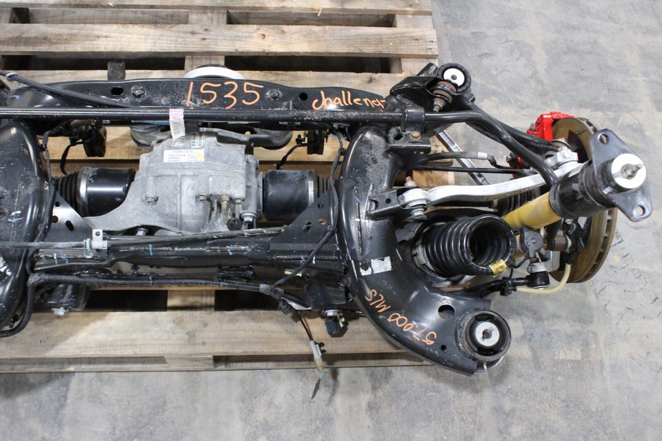 2015 DODGE CHALLENGER HELLCAT REAR END DROPOUT 57,033 MLS 2.62 RATIO ...