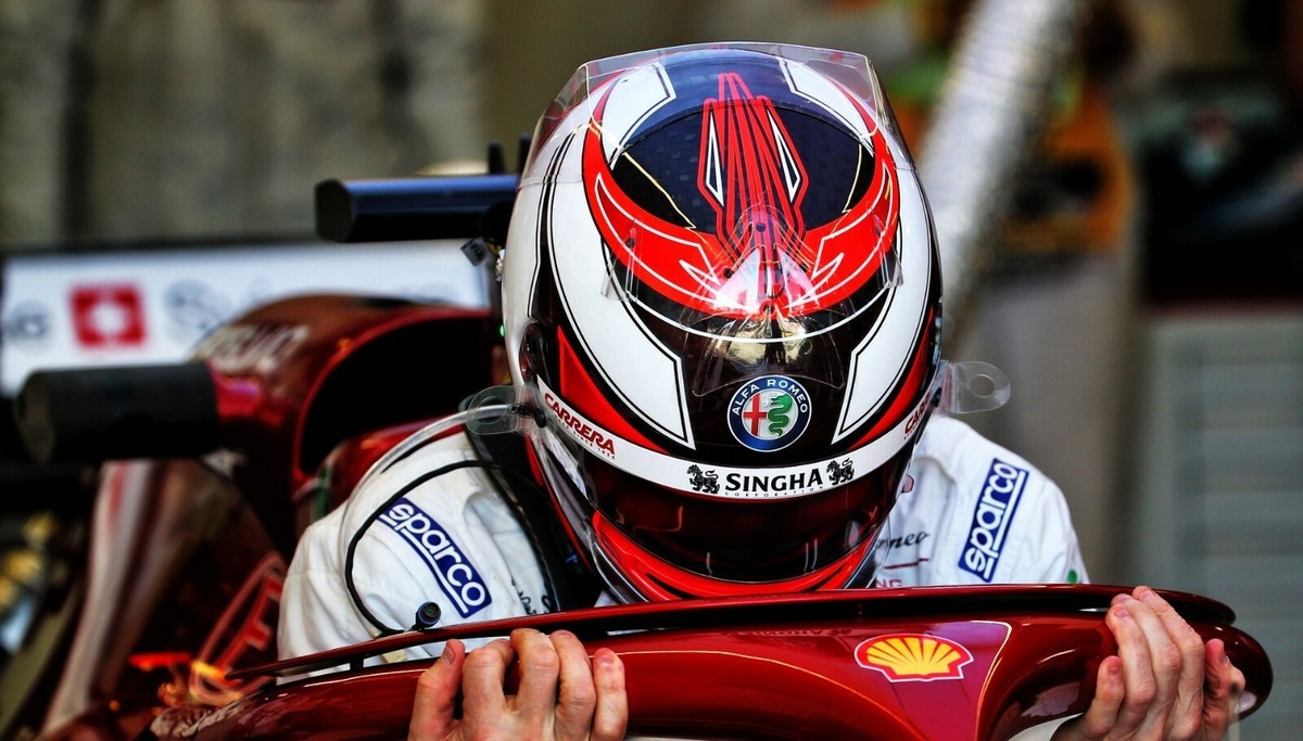Kimi Raikkonen Helmet Kimi Räikkönen 2007 F1 World Champion