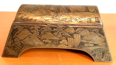 Antique Japanese Meiji Era Bronze Inkwell with Porcelain Inserts. | eBay