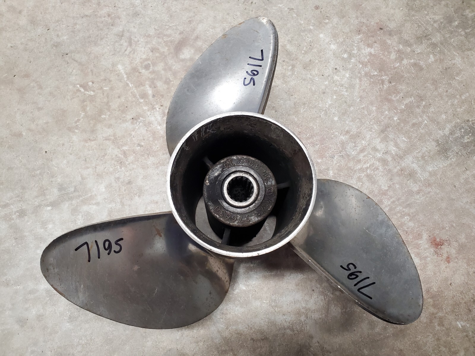 COUNTER 14 3/4" X 19P OMC EVINRUDE JOHNSON VIPER SS PROPELLER, 176630 ...