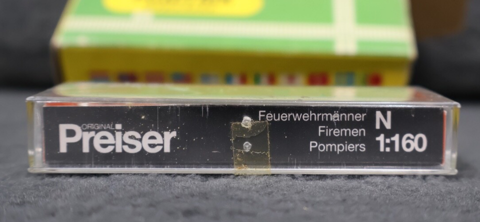 Preiser N Scale 1:160 #79116 Firefighters | eBay