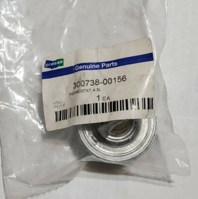 NEW Genuine Doosan Forklift Engine Thermostat 300738-00110 Daewoo ...