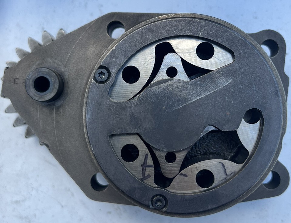 3937404 OIL PUMP 6BT for Cummins® | eBay