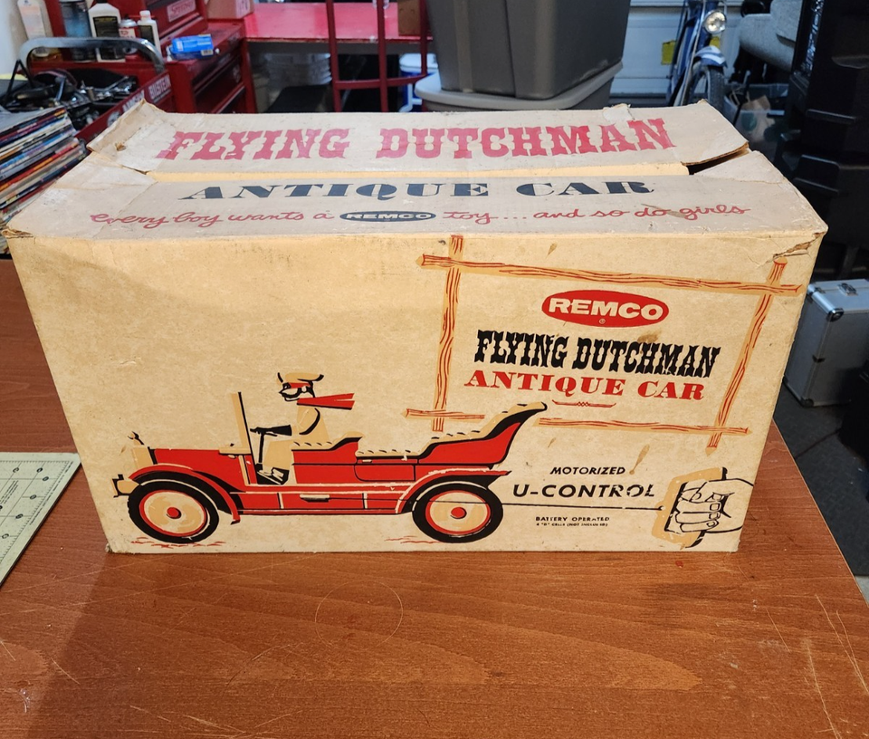 Remco Flying Dutchman Antique Car W/Driver Motorized U-Control In Box ...