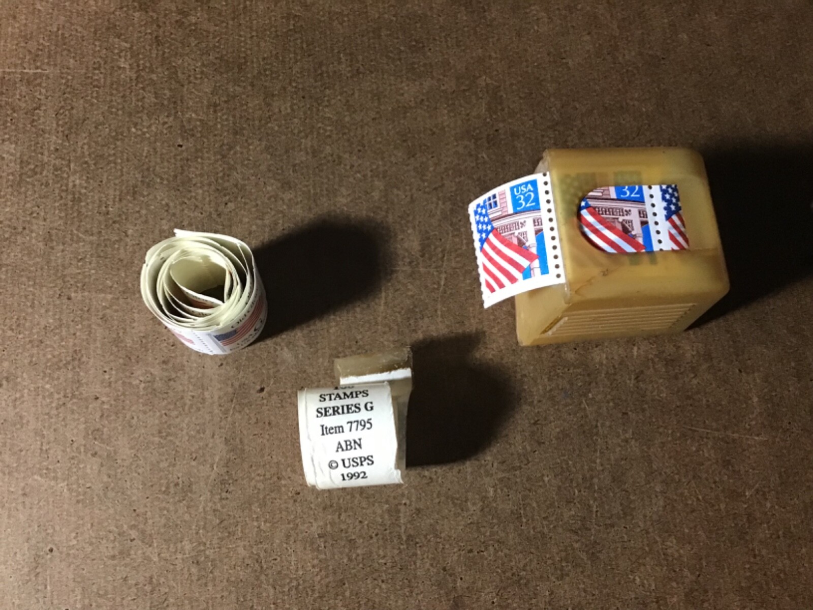 FLAG POSTAGE STAMP COIL 32 CENT in case. G POSTAGE STAMP COIL-gummed ...