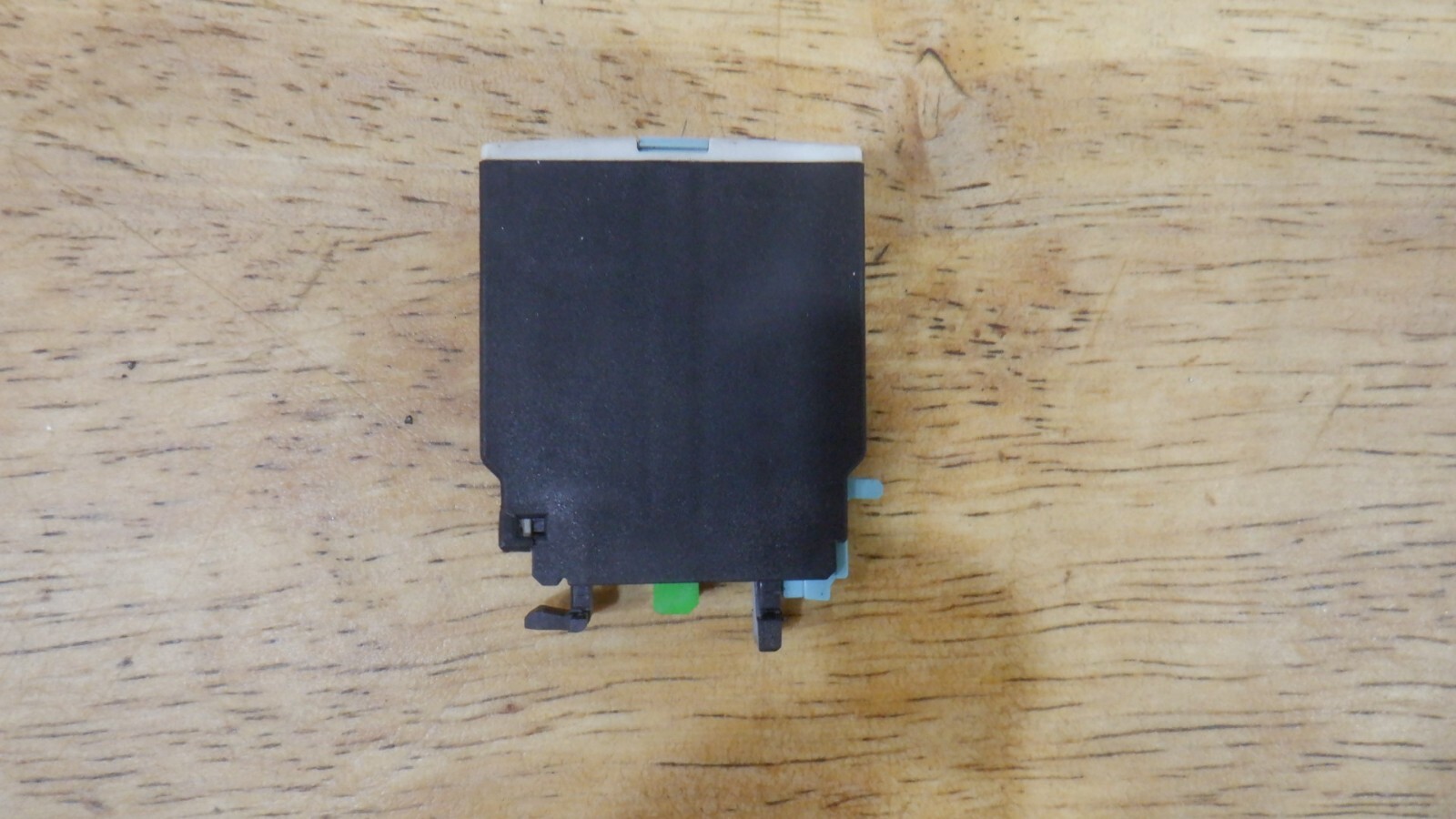 Siemens GB14048.5 auxiliary switch normally closed. | eBay