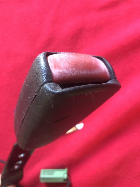 OEM Volvo S80 V70 Xc70 07-16 Front Seat Belt Buckle Receiver 8623450 ...