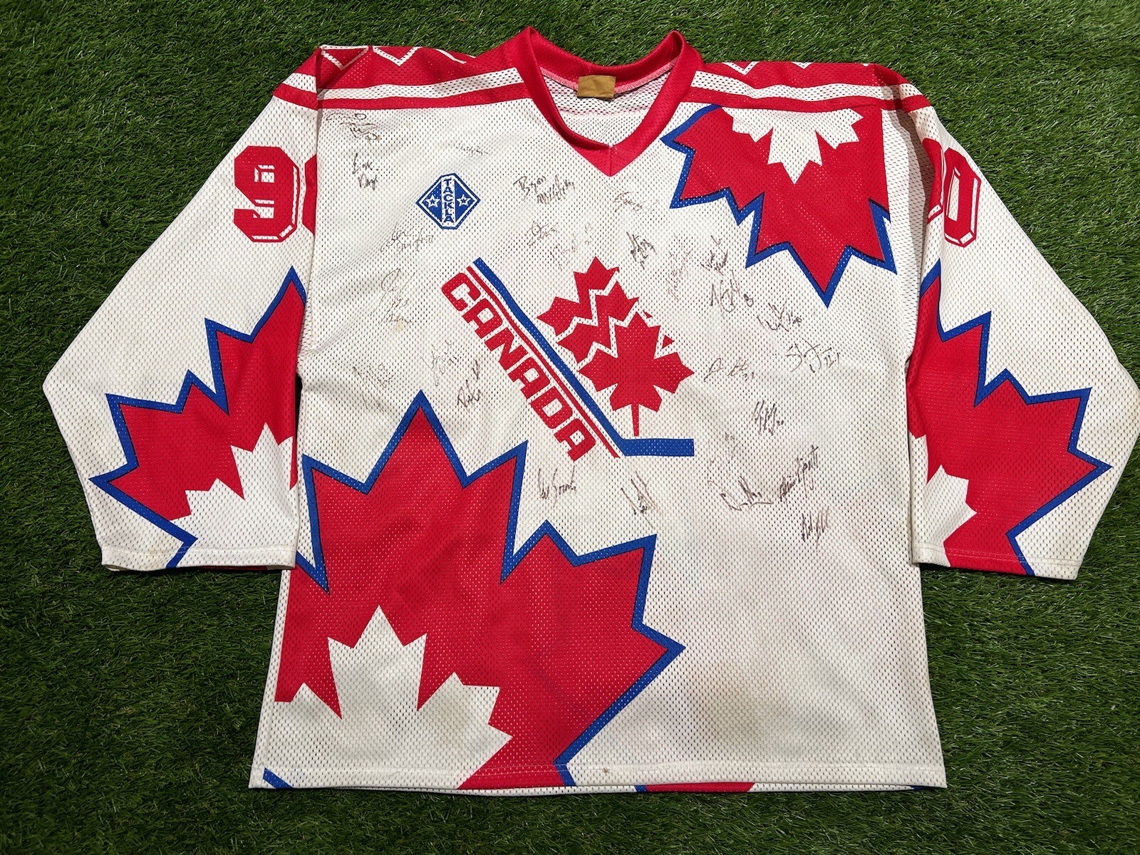 1990 IIHF Women's World Championships Tackla Team Canada Pink Hockey ...