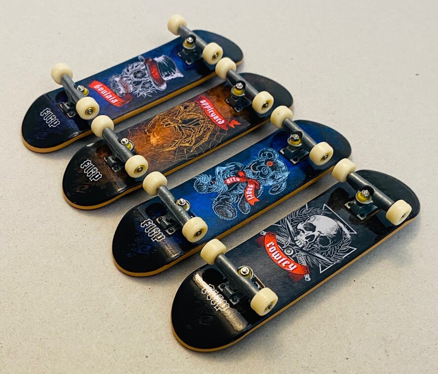 Tech Deck Flip Skateboard Fingerboard Arto Saari, Crowley, Appleyard ...