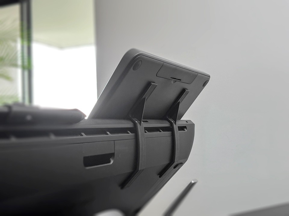 Wacom Cintiq 24 PRO Tablet 3d printed Keyboard tray hooks / Clips. | eBay