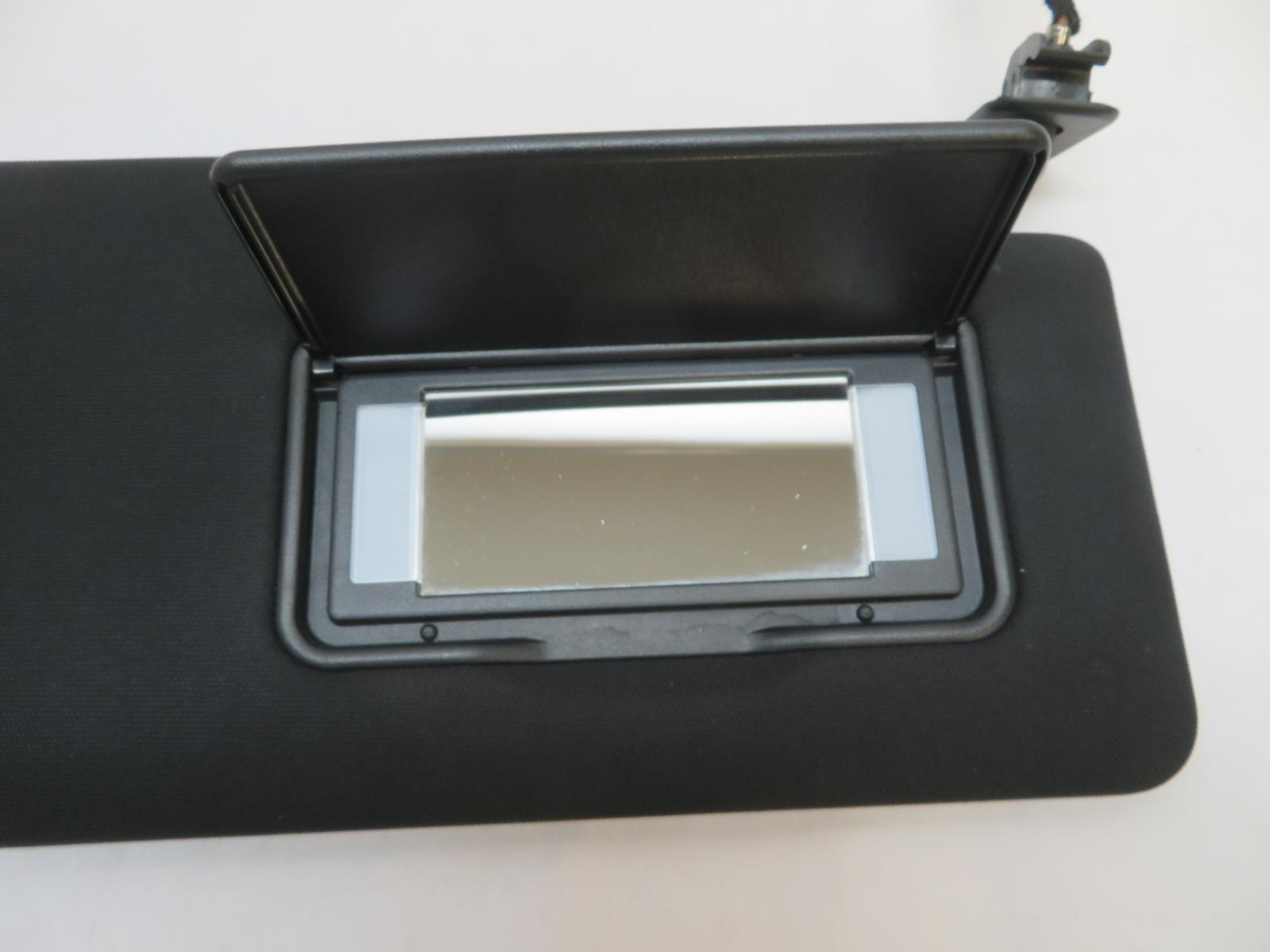 2018 FORD EXPEDITION Sun visor illuminated w/sunroof Right Passenger ...