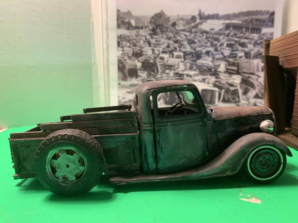 Built Model Cars -1937 Ford Rat Rod Garage Junkyard Barn Find Diorama ...