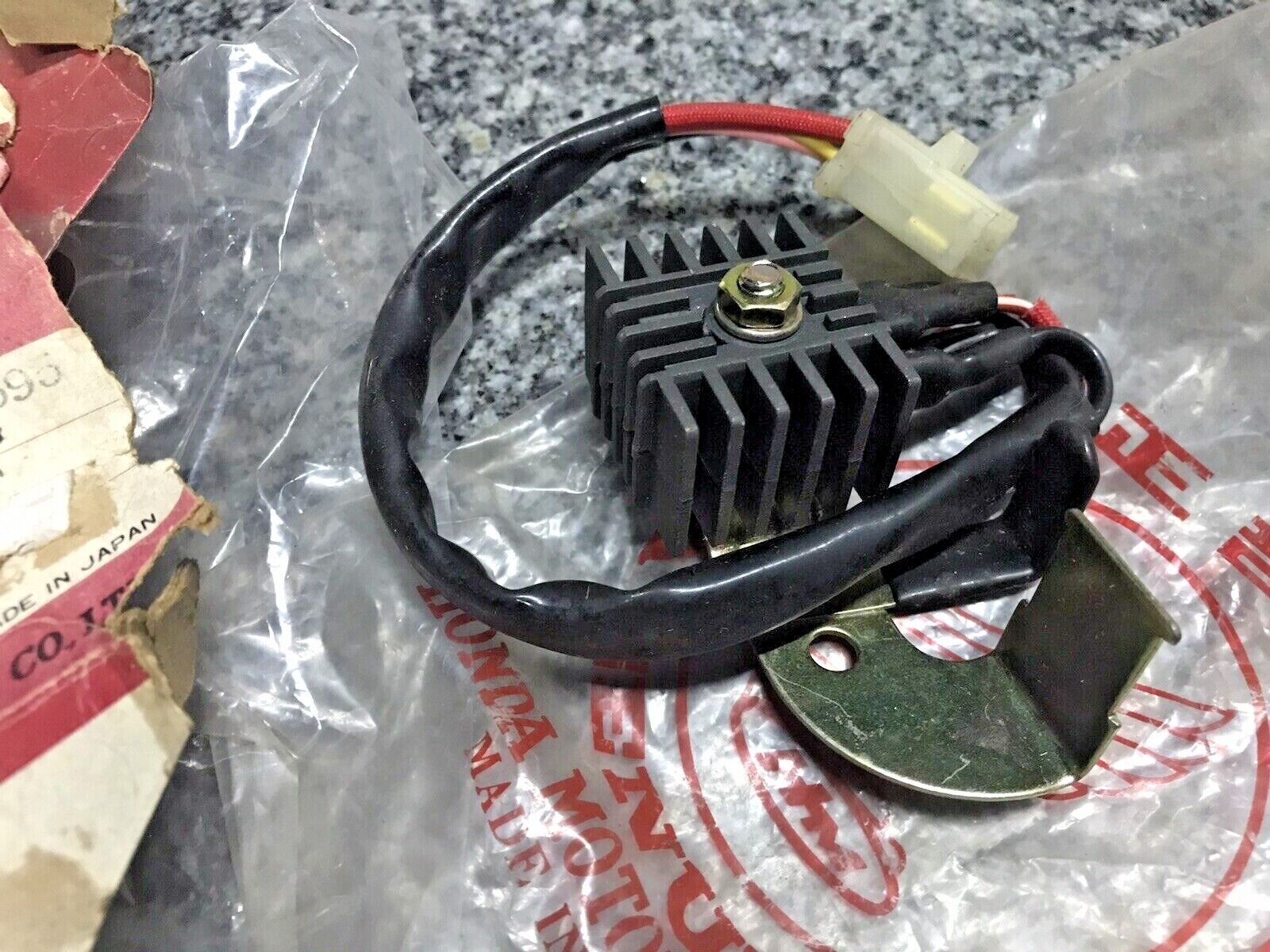 Honda C50 C50M C70 C70M C90 C90K Rectifier Selenium NOS Genuine 31700 ...