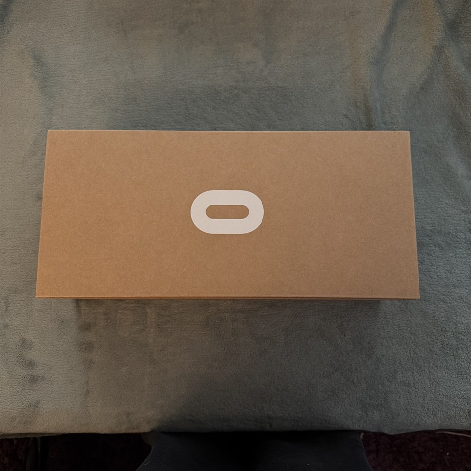 Oculus Quest 2 Virtual Reality Headset 256GB White, Both Controllers | eBay