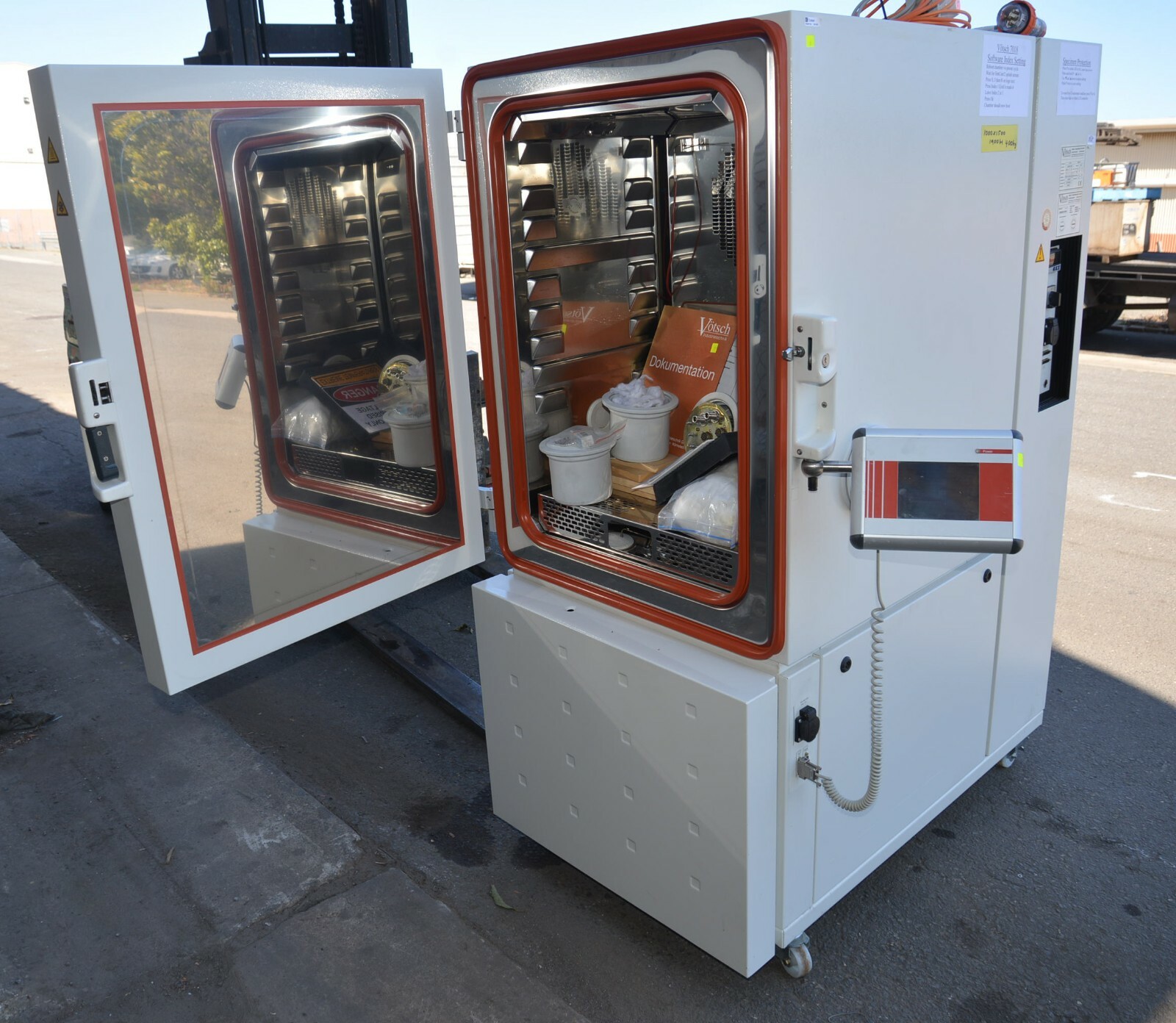 VOTSCH VT 7018 environmental test chamber electronics testing -70 to ...