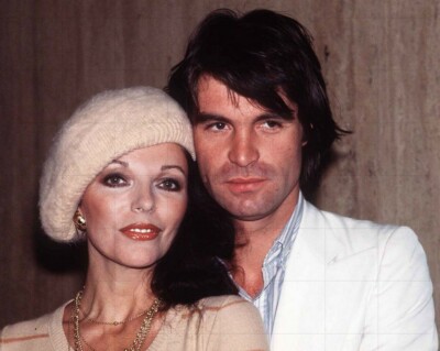 JOAN COLLINS - OLIVER TOBIAS - 10" x 8" Photo on Australian Promo Tour ...